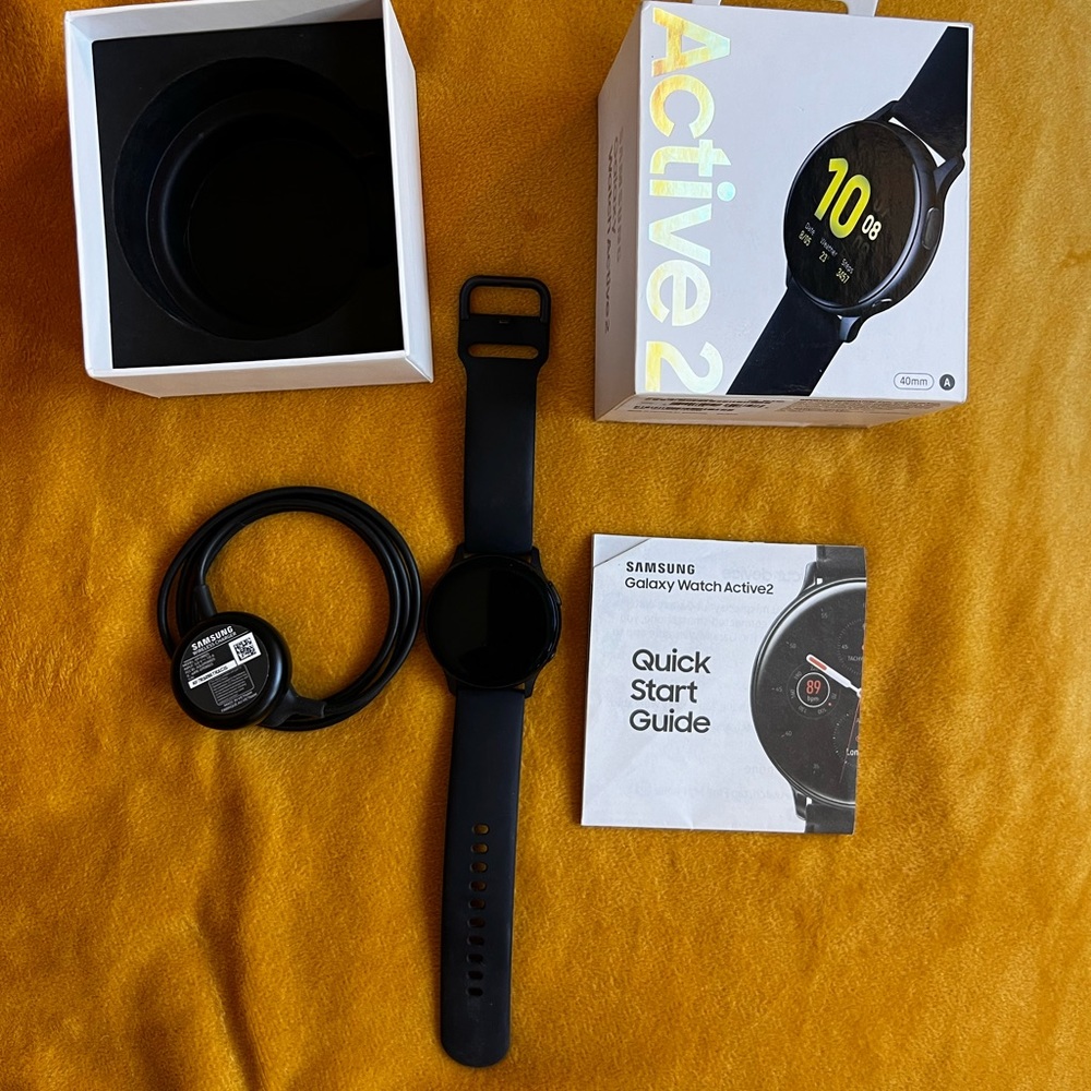 Samsung Galaxy Watch Active 2 - Gem